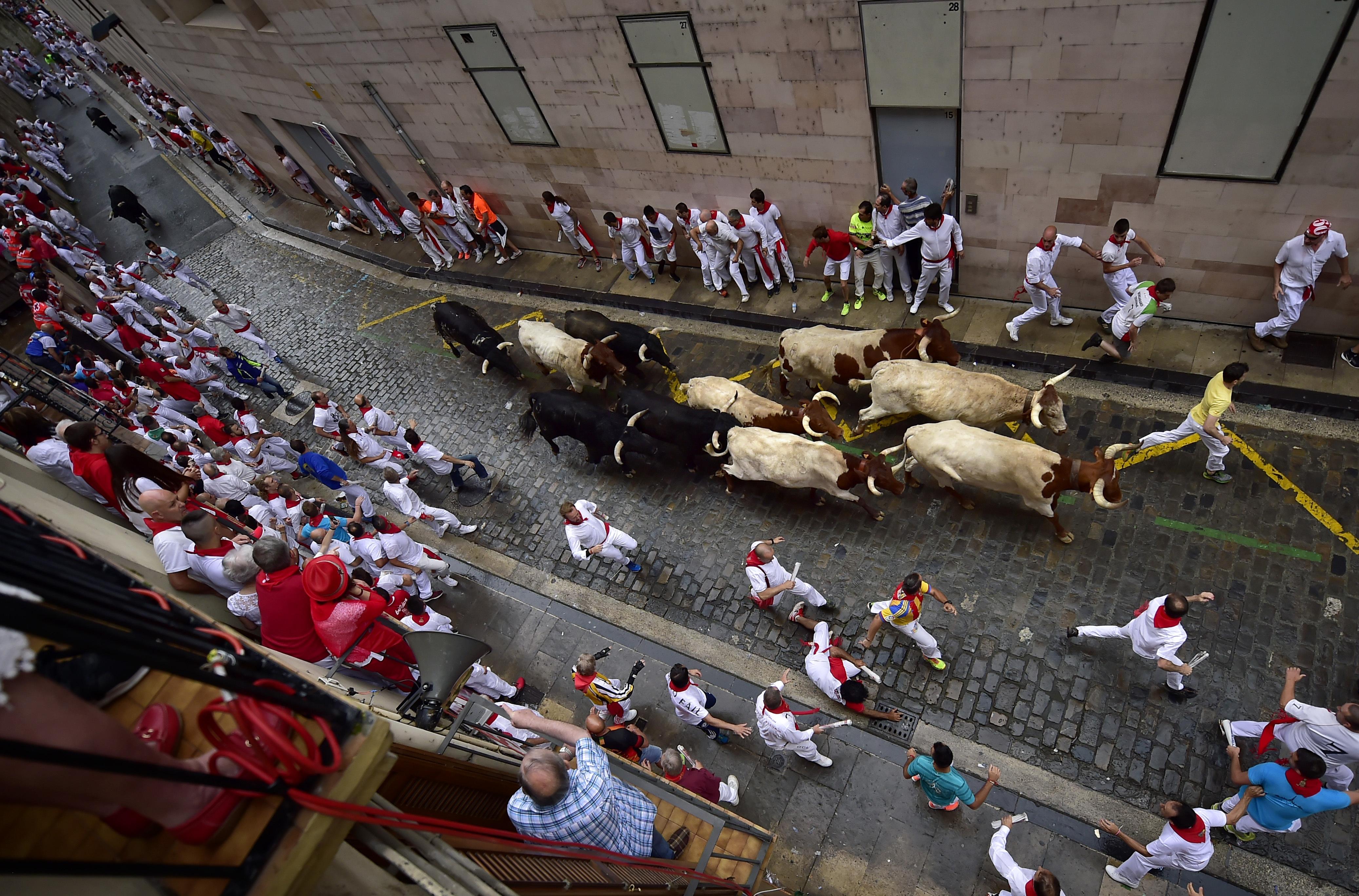 4 Hospitalized After Pamplona s Running Of The Bulls The Spokesman Review